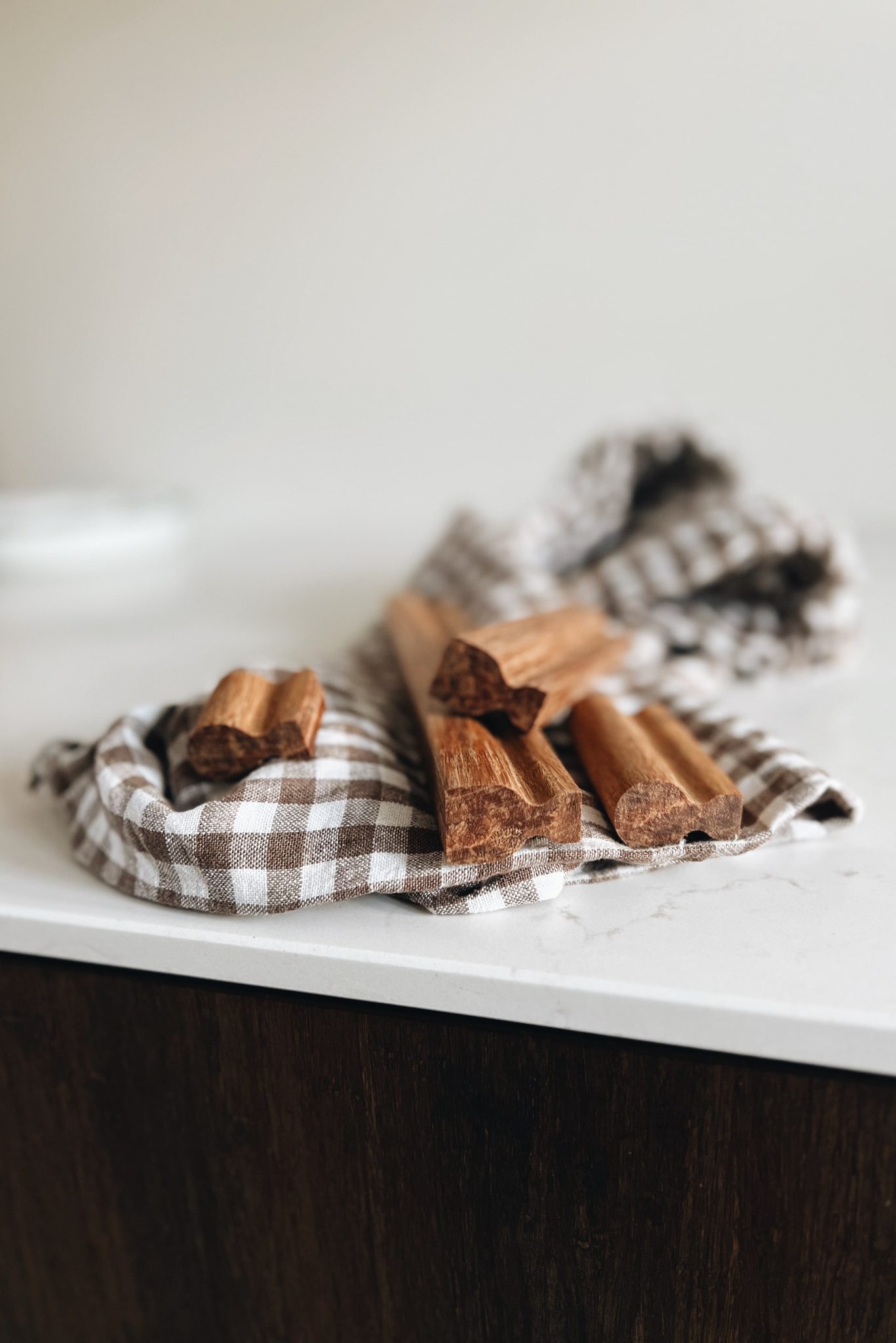 Wooden handle | Stick Round oak - Design Studio Nu : Design Studio Nu